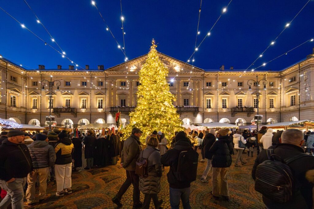 The Most Famous Christmas Markets in Italy for 2024